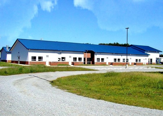 Durable Steel Portal Frame Building / Pre Engineered Steel Buildings For Primary School
