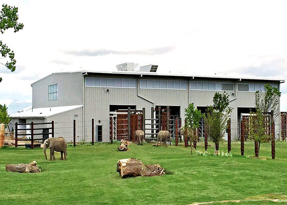Clear Span Rigid Frame Prefab Steel Structure Building For Animal Barn