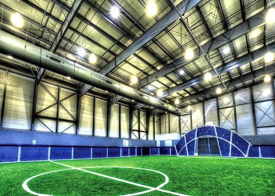 Single Slope Clear Span Prefab Steel Workshop Sports Complex With A Partial Mezzanine