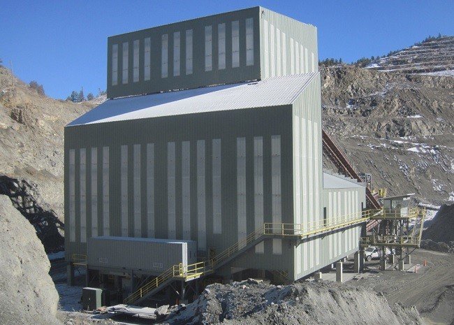 Prefabricated Industrial Steel Frame Buildings For Mineral Ore Processing ISO Approval