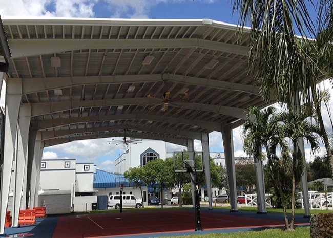 Portal Frame Prefab Steel Houses Basketball Court Shed Up To 200km/H Wind Resistant