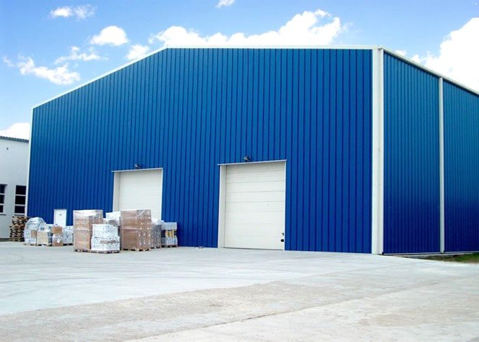 Customized Color Steel Shop Buildings / Pre Fabricated Steel Structure Easy Erection