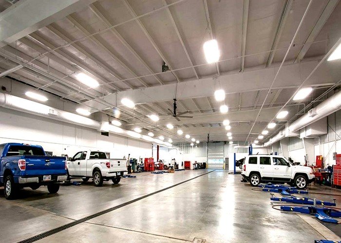 Auto Dealership Service Steel Structure Workshop Gable Frame With Mezzanine