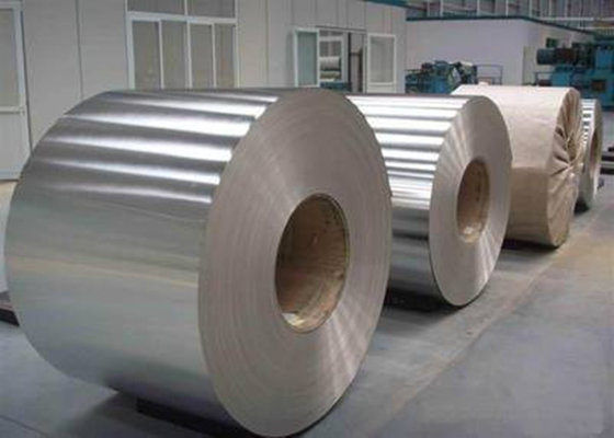 Slight Oiled Hot Dipped Galvanized Steel Coils , Gi Roll Regular Spangle