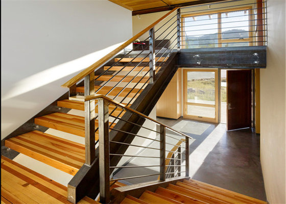 Metal Stringer Straight Flight Staircase Solid Oak Stairs Low Maintenance Cost