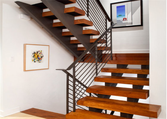 Mono Stringer Contemporary Glass Staircase , Steel And Wood Staircase Design