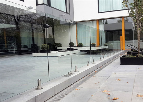 Simple Design Tempered Glass Pool Fence Panels , Glass Handrail Systems For Decks