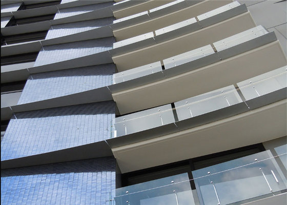 American Standard Stainless Steel Post Glass Railing For Outdoor And Indoor