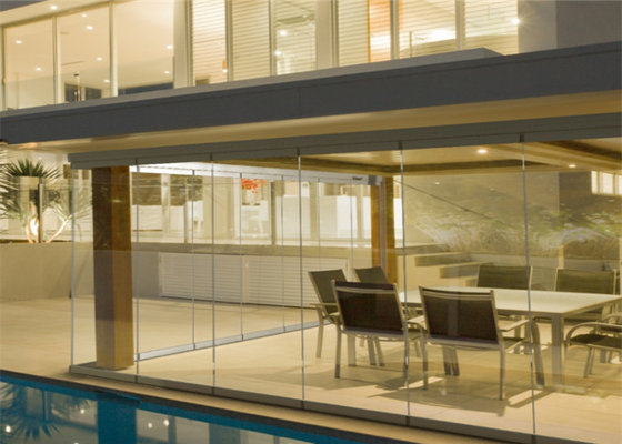 Outdoor Tempered Glass Balcony Railing Systems , Glass Balustrade Systems For Decking