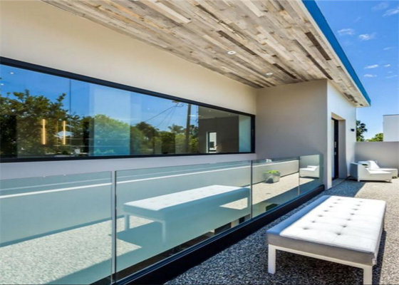 Outdoor Tempered Glass Balcony Railing Systems , Glass Balustrade Systems For Decking