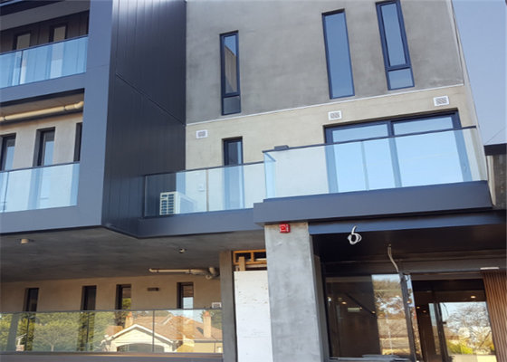 Outdoor Tempered Glass Balcony Railing Systems , Glass Balustrade Systems For Decking