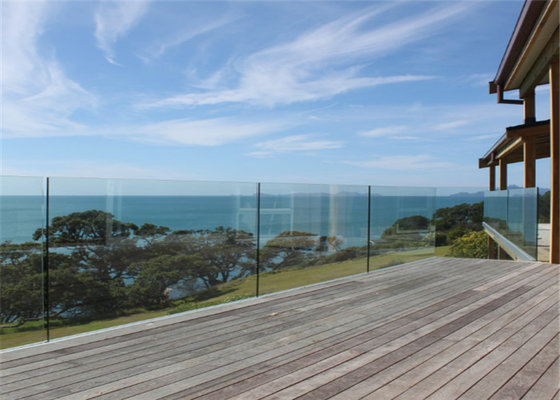 Modern Customized Clear Tempered Glass Balustrade Aluminum U Based Channel