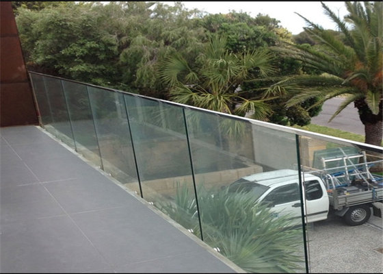 Indoor Side Mount Frameless Glass Railing Glass Stair Balustrade Systems Customized Size