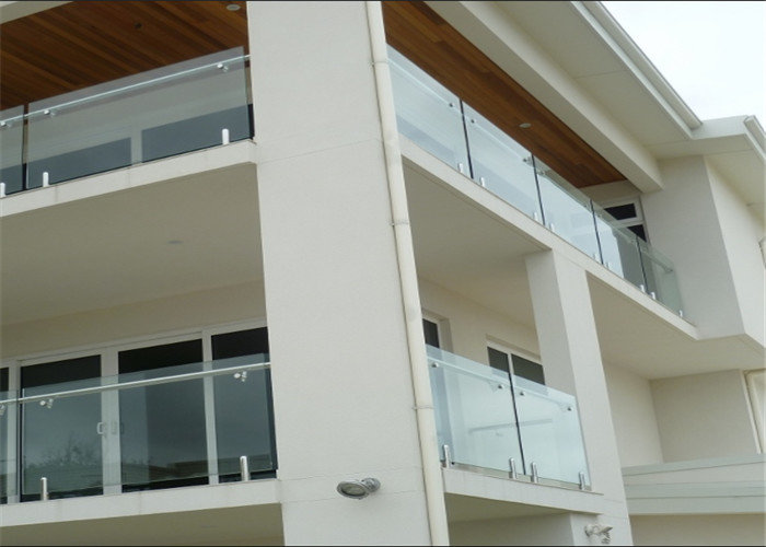 Decorative Frameless Glass Balcony Systems For Large Modern Hotels / Restaurants Customized