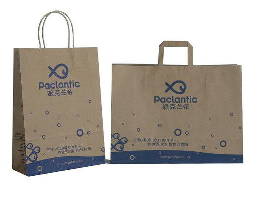 sacos de papel marrons com punhos