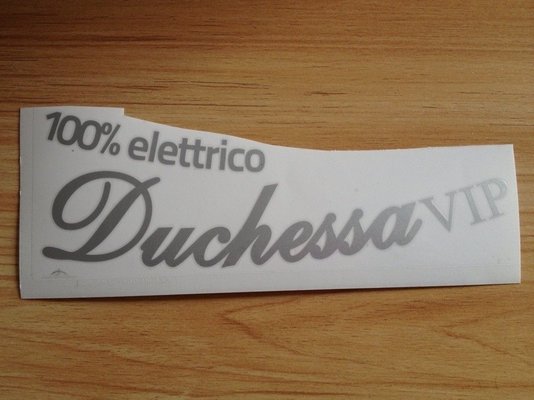 Corte etiquetas autoadesivas