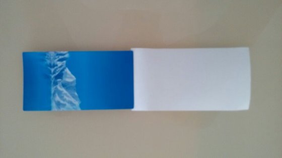 Gelo natural azul impresso garrafa de água de etiquetas adesivas com cara dobro