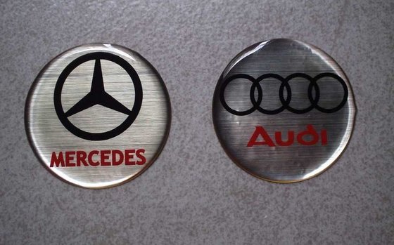 Mercedes/as etiquetas de cristal da resina de cola Epoxy carro de Audi com desenho do fio prateia o revestimento protetor plástico