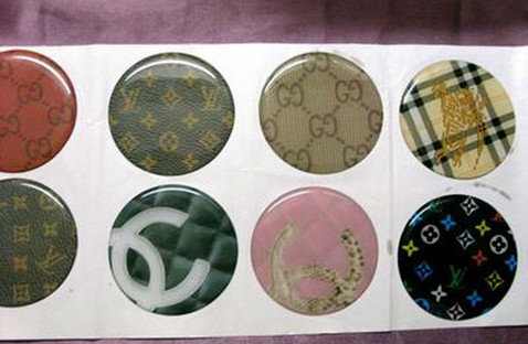 Keychains/as etiquetas da resina cola Epoxy dos fones de ouvido imprimiu 3D espessura de 1.5mm - de 2mm