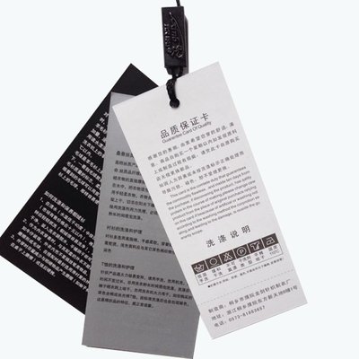 O preto da corda imprimiu as etiquetas de papel do cair, etiqueta de papel do cair dos vestuários da corda