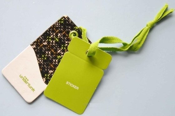 As etiquetas impressas roupa do cair personalizadas com algodão Ropes a mão