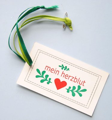 Round Garments Custom Hang Tags Cotton Rope Colorful Printing