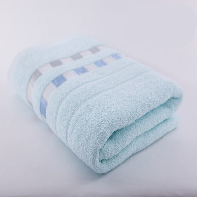 Quick Dry Jacquard Bath Towels Royal Home Textile With Reactive Print