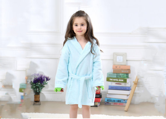 Eco - Friendly Hooded Beach Towels Fastness Pure Color For 2 - 10 Years Kids