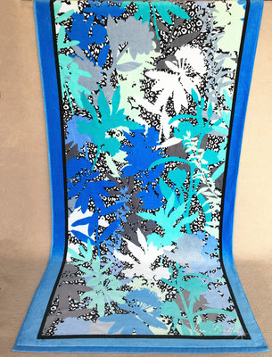 Velour Cotton Promotional Beach Towels With Navy Blue Oak Leaves 75 * 180cm