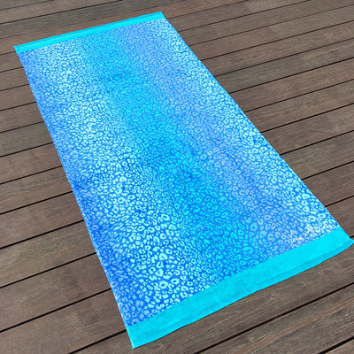 Leopard Oversized Printed Beach Towels Thick Vibrant Color For Christmas Gift