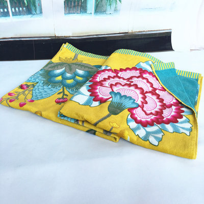 Satin Border Large Promotional Beach Towels Yellow Flower Color 100 X 105 Cm
