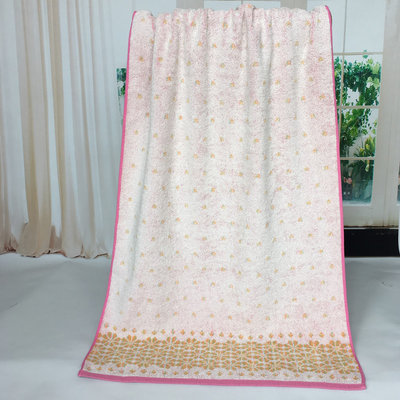 Floral Woven Jacquard Beach Towel / Luxury Bath Towels Large Size