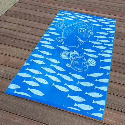 Kids Blue Fish Jacquard Beach Towel Long - Lasting And Absorbent Design