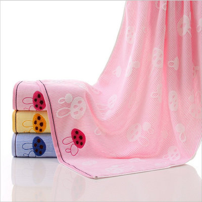 Woven Rabbits Pink Bamboo Bath Towels / Adult Beach Towels For Swimming
