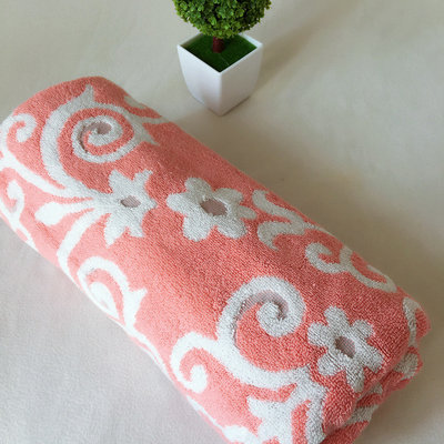 Customized Elegant Jacquard  Beach Towels