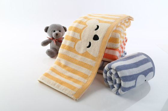 Teens Double Loop Jacquard Beach Towel Zero Twist Dyed And Skin - Friendly