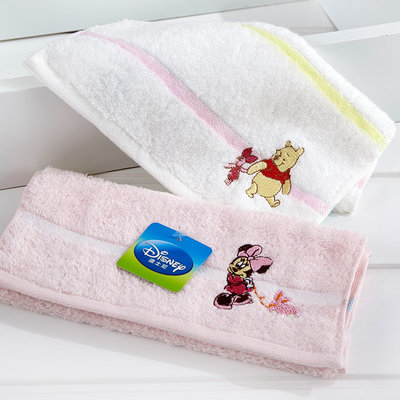 Disney Satin Jacquard Beach Towels / Embroidered Bath Towels Sets Rectangle Shape