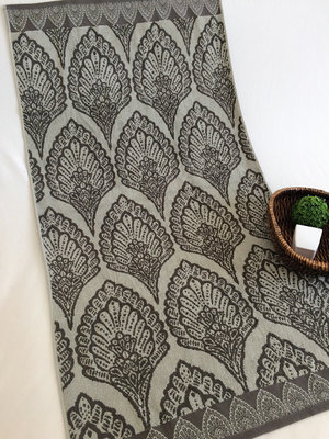 Double Plush Cotton Bath Towels Indian Style , Brown Peacock Beach Towels
