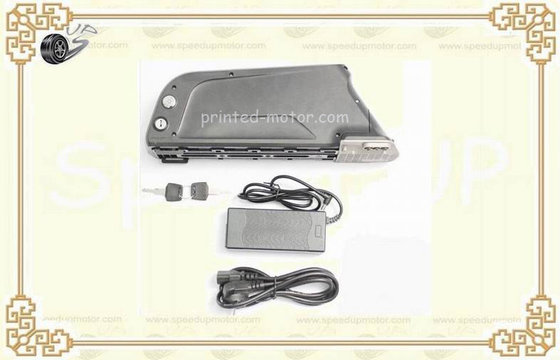 Li-ion Water Bottle Battery with BMS and 2A Charger , 48V 12AH Lithium Electrical Bike Batteries
