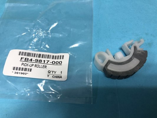 IR1018  PICKUP ROLLER   3PCS/SET