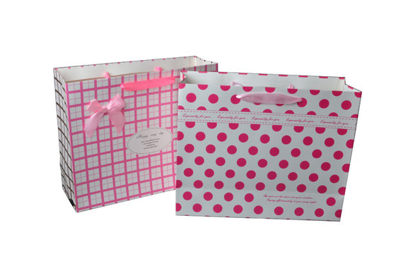 250g Matte Paper Recycled Paper Bags Round PP Handles For Christmas