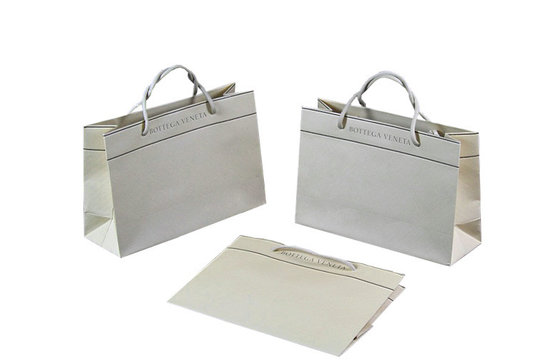 Advertisements Siliver Paper Bags With Handles UV Coating Screen Printing
