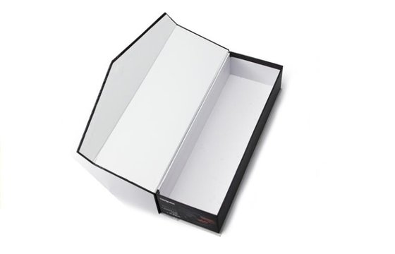 Magnetic Clamshell Cardboard Gift Boxes With 4 Color Printing
