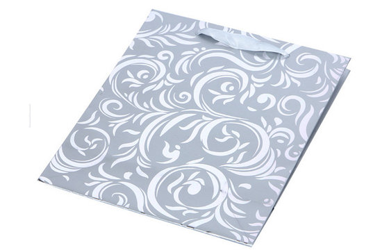 Luxury Silver Color Christmas Gift Bags Gloss Lamination Finish