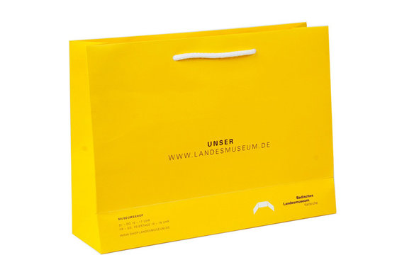 Spot Uv Packing Paper Packaging Bags Colored Paper Gift Bags 45*15*25