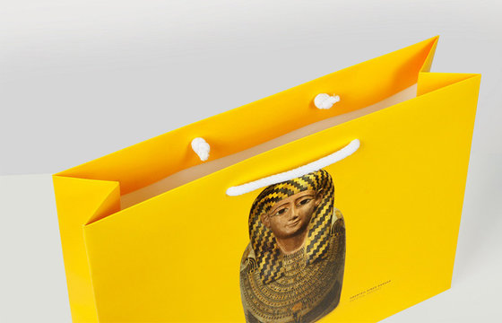 Spot Uv Packing Paper Packaging Bags Colored Paper Gift Bags 45*15*25