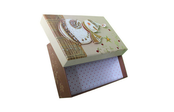 Custom Designed Recycled Cardboard Gift Boxes For Christmas Gift  With Snowman
