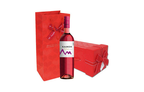 Coated Paper Made Luxury Rope Handle Red Gift Box for Red Wine Packing