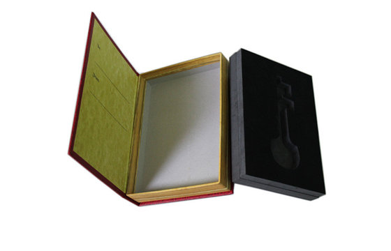 Clamshell Magic Key Cardboard Gift Boxes , Book Shaped Gift Box With EVA Inside