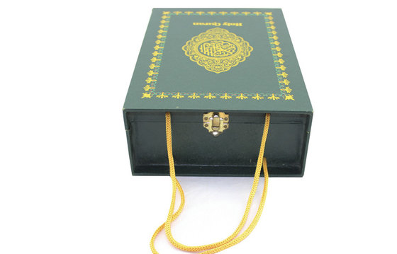 Professional Gold Stamping Luxurious Cardboard Wine Gift Boxes With Rope Handle